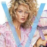 V Magazine Nº105