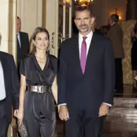 Doña Letizia, mai le tusitala i le masiofo