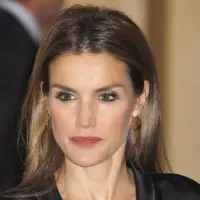 Doña Letizia ، ژۇرنالىستتىن خانىشقىچە