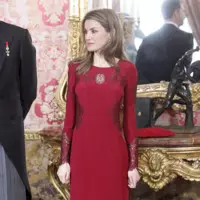 Doña Letizia, mai le tusitala i le masiofo