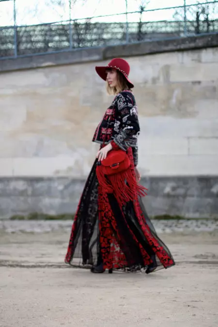 Street Style Paris Fashion Week: Anna Dello Russo is de prinsesse fan 'e strjitte 102758_39