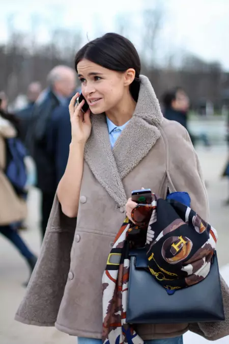 Street Style Paris Fashion Week: Anna Dello Russo is de prinsesse fan 'e strjitte 102758_44