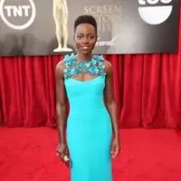 2014 年 Lupita Nyong'o SAG 奖