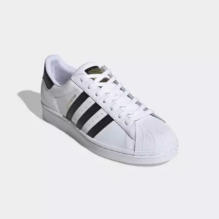 gaya adidas superstar street