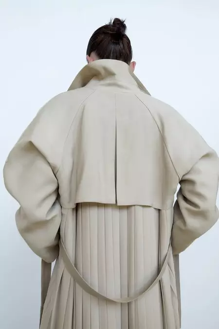 Zara Trench paltai