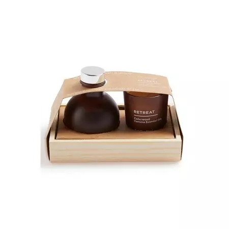 Cedarwood Retreat Candle na-esi ísì ụtọ na Ntọala Diffuser