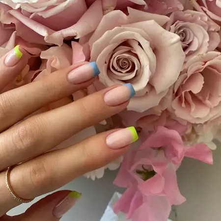 Manicure aku France Ss 2020 Kylie Jenner 02