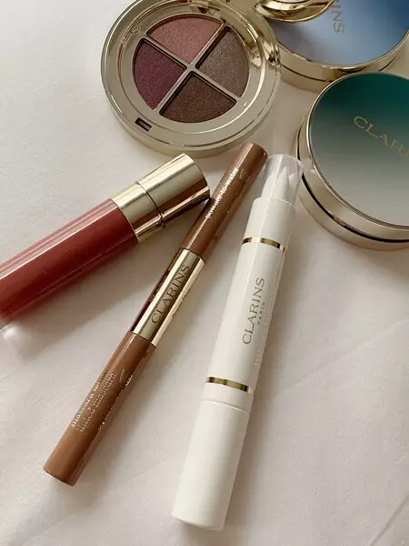 Clarins makeup tal-ħarifa tax-xitwa 2020 2021