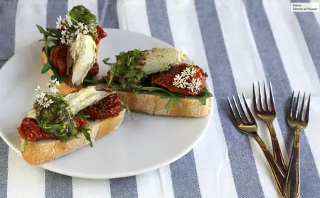 Mga toast para sa Snack Dinner