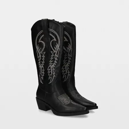 Ulanka Essentials Eagle Cowboy Boots