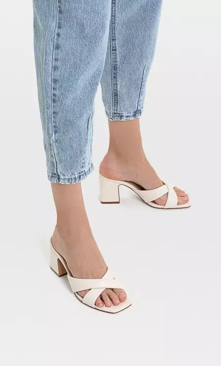 Sandalias SS 2020 Stradivarius 01