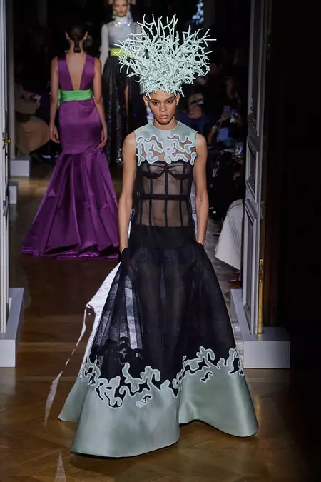 Valentino Haute Couture 2020 32