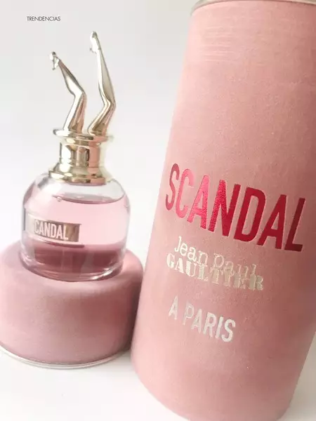 Scandal la Paris Jpg2