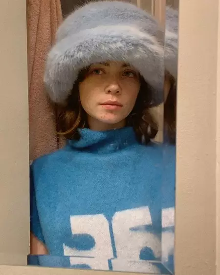 Emma Brewin Fur Faux Hat 04