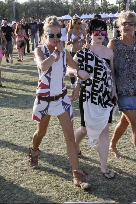 Best Historic Coachella Looks ០១