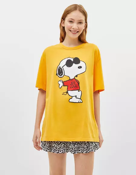 Bershka Snoopy ០១