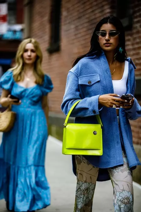 Neontaschen im Streetstyle