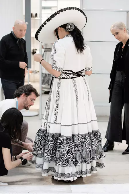 Dior Cruise 2019 Savoir Faire Skirmishes C Sophie Carre2