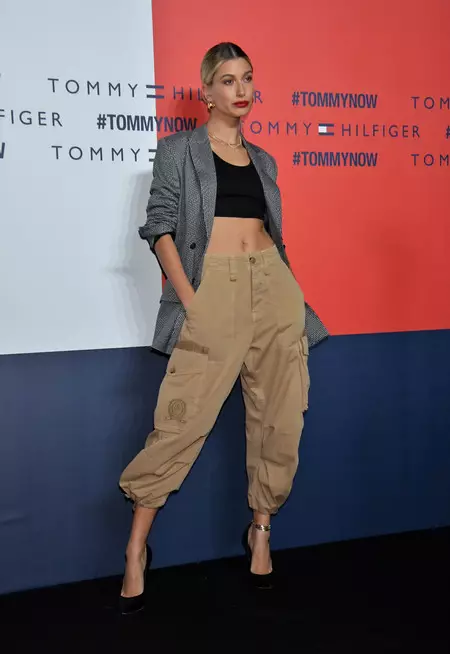 hailey baldwin look