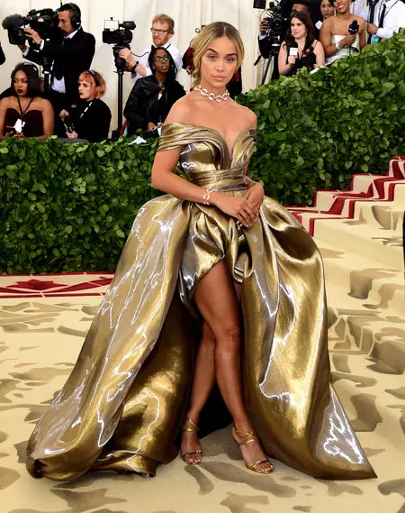 Jasmine Sanders Met Gala 2018