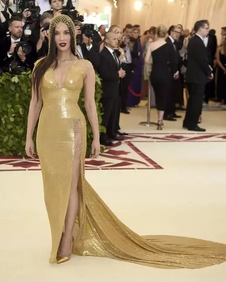 Olivia Munn Alikutana na Gala 2018