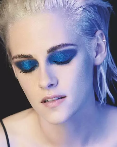 Chanel Summer 2017 Ombre Premiere Eyes Kristen Stewart