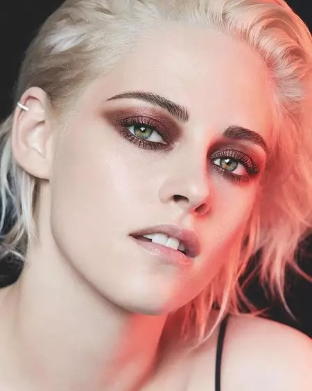 Chanel Summer 2017 Ombre Premiere Eyes Kristen Stewart