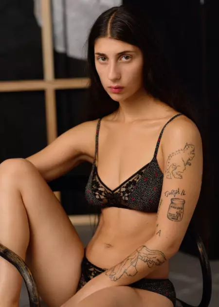 1 Lingerie Çîrokên din Helin