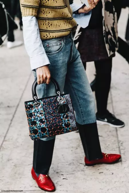 Pfw Paris Fashion Week Jar Leto 2016 Street Style Say Cheese Leandra Medine Dior Taška Levis Red Loafers 1 790x1185