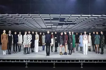 Esprit Dior Tokyo 2015 Tingali Grup Shot 1