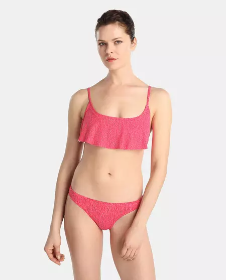 Moda bölümi Ruffle Bikini