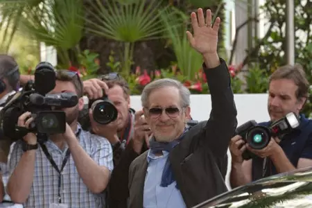 Steven spielberg: 3 Lab tus kiv cua tos koj rau Webtalk!