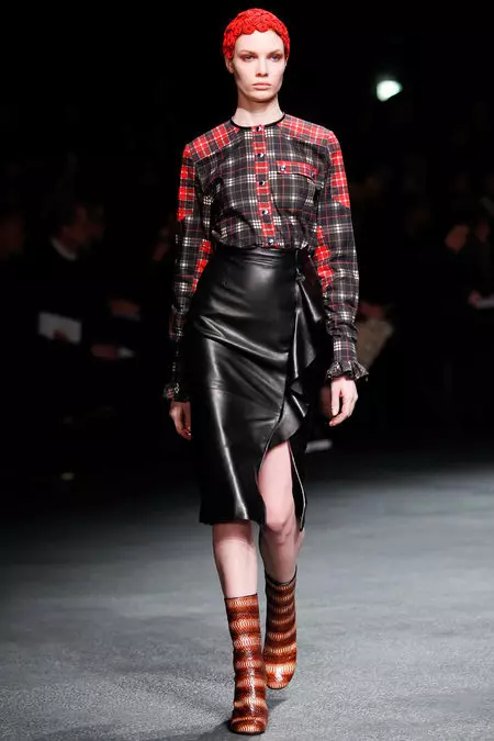 Givenchy Fall-Winter 2013/2014