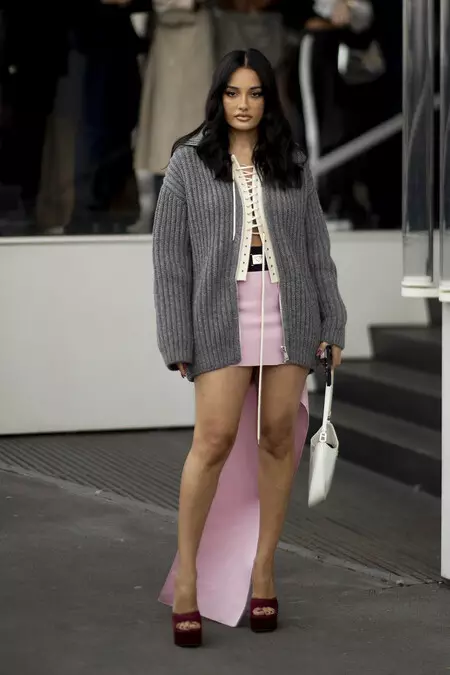 Isitayela Somgwaqo i-Prada Cola Ss 2022 05