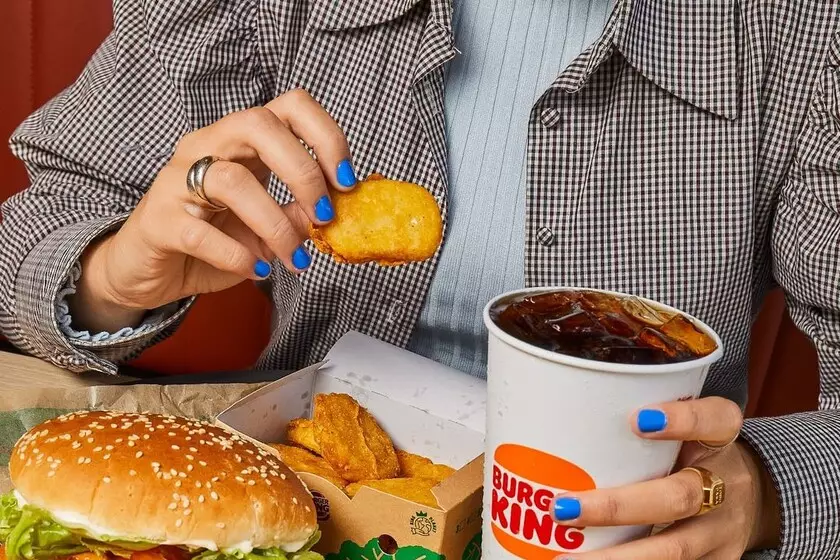 Now yes, yes: Burger King already has a 100% vegetarian hamburger and we have tried it in its pop up veggie restaurant in Madrid