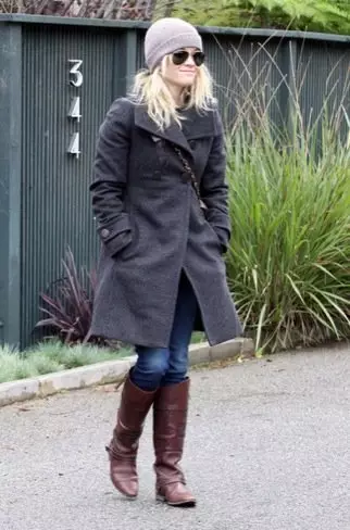 Reese Witherspoon : Tendances printemps-été 2011 gris