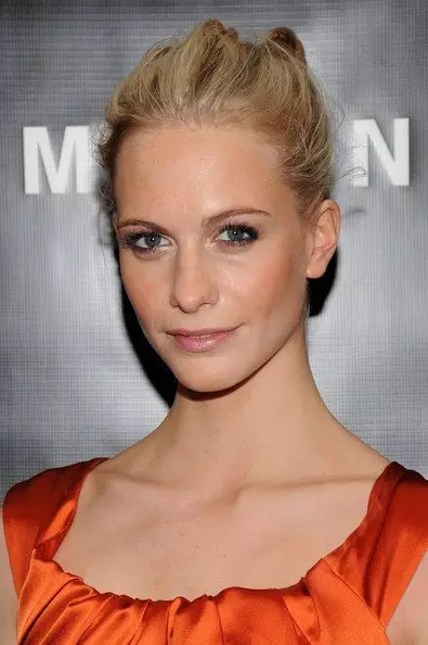 poppy delevingne