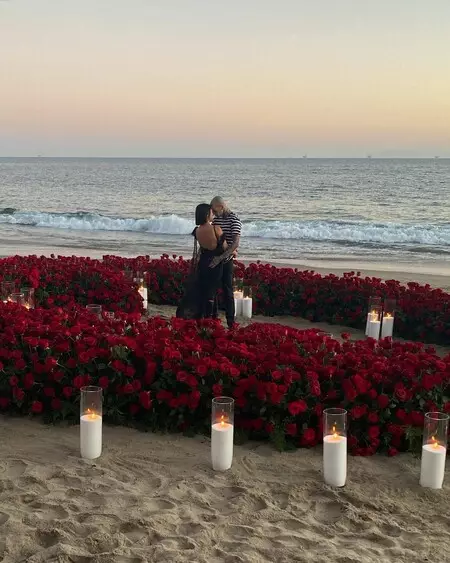 Kourtney Kardashian Travis Barker Engagement ၀၃