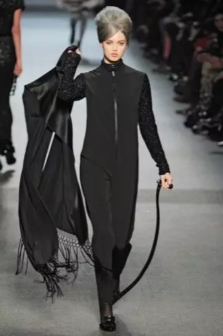 Jean Paul Gaultier itom nga jumpsuit