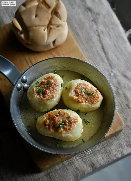 Kartoffel gefüllt mat falschen Bolognese