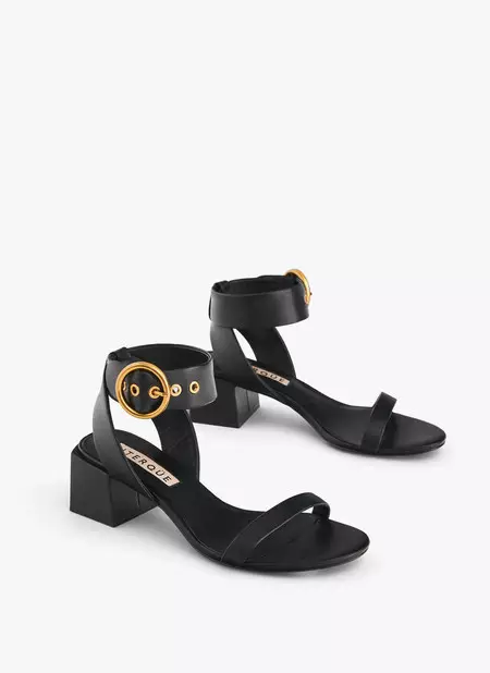 Uterque Look Office Sandals